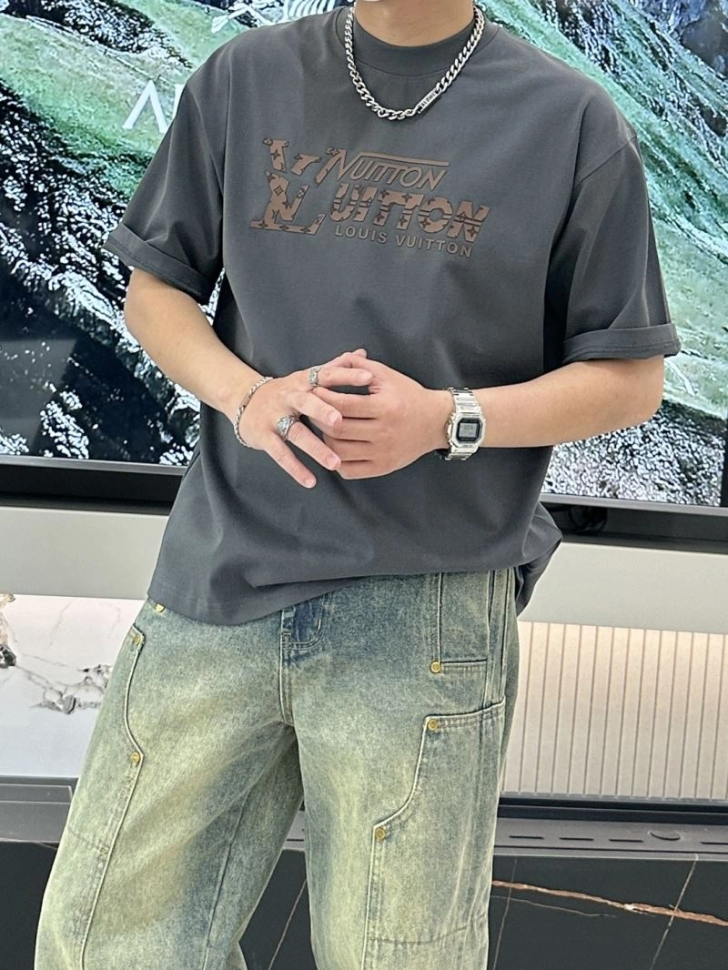 Perfect replica Louis Vuitton T-Shirts