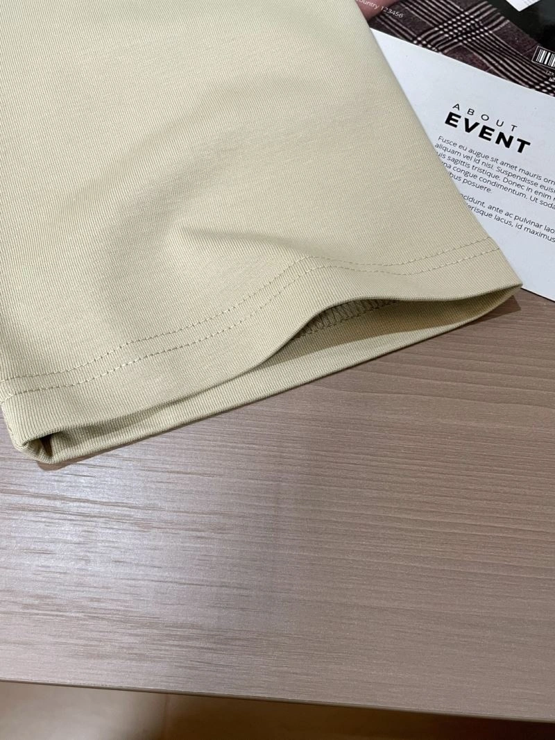 Factory-made Louis Vuitton T-Shirts