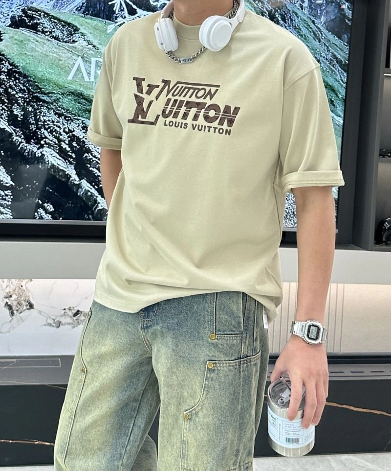 Factory-made Louis Vuitton T-Shirts