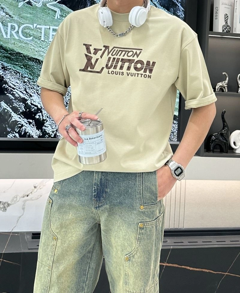 Factory-made Louis Vuitton T-Shirts