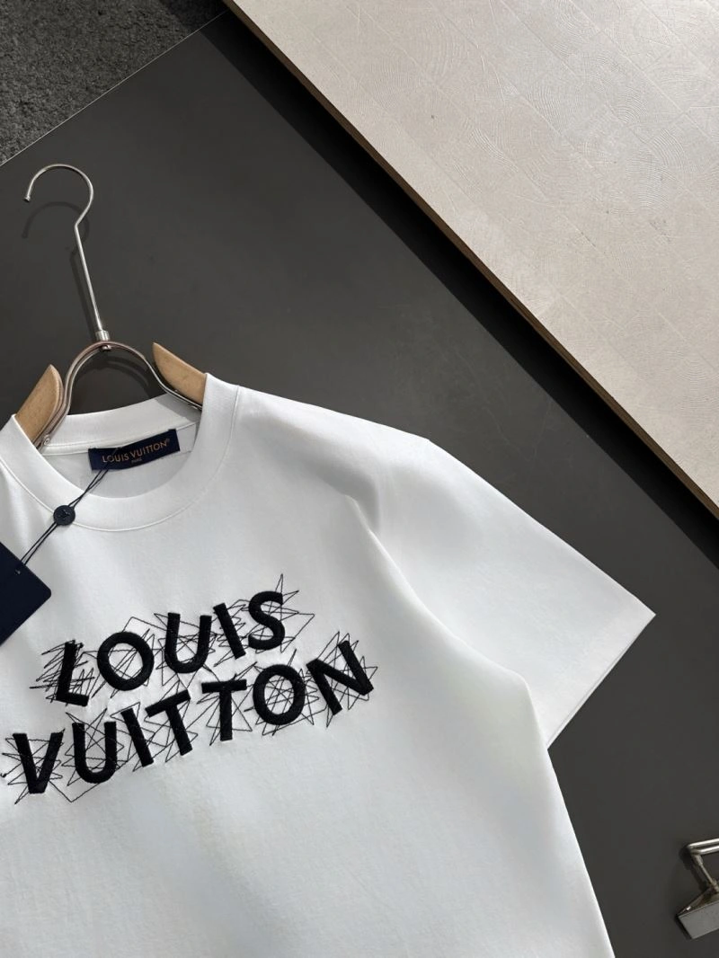High fidelity Louis Vuitton T-Shirts