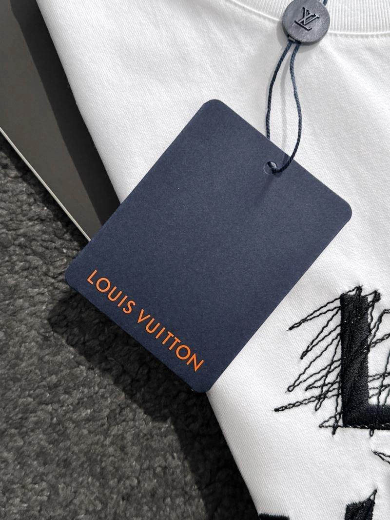 High fidelity Louis Vuitton T-Shirts