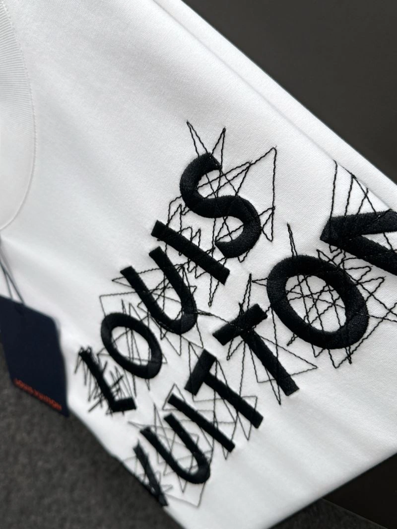 High fidelity Louis Vuitton T-Shirts