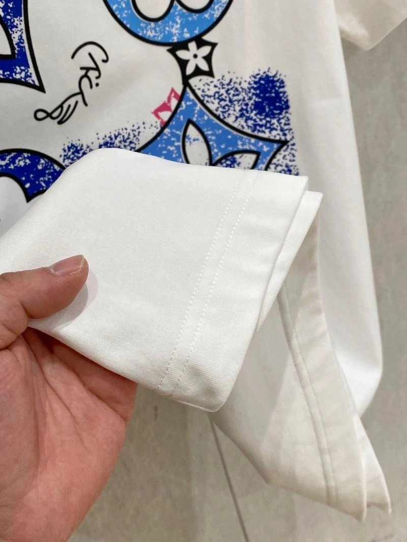 Official Louis Vuitton T-Shirts