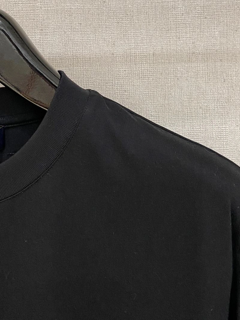 Genuine Louis Vuitton T-Shirts
