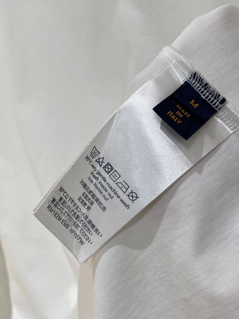 Bargain Louis Vuitton T-Shirts