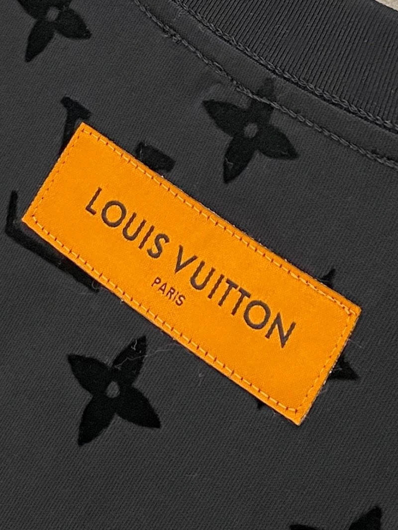 Inexpensive Louis Vuitton T-Shirts