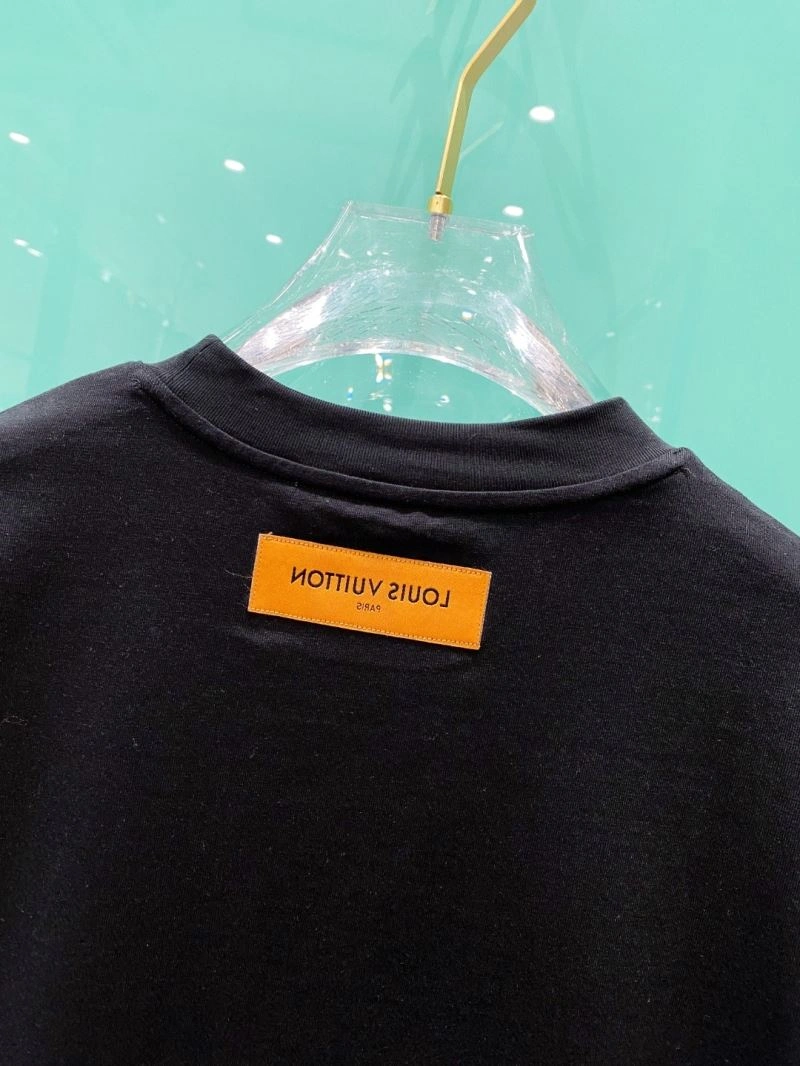 Top match Louis Vuitton T-Shirts