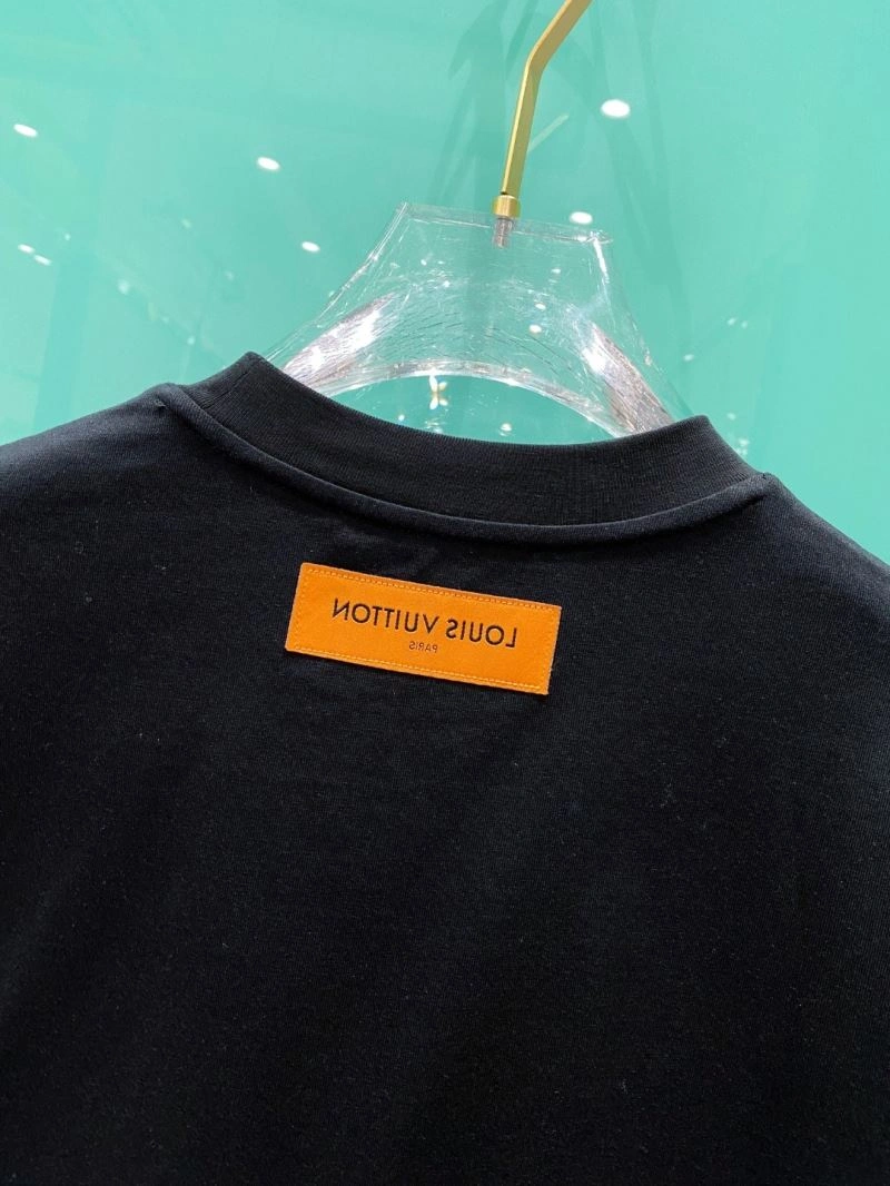Factory-made Louis Vuitton T-Shirts