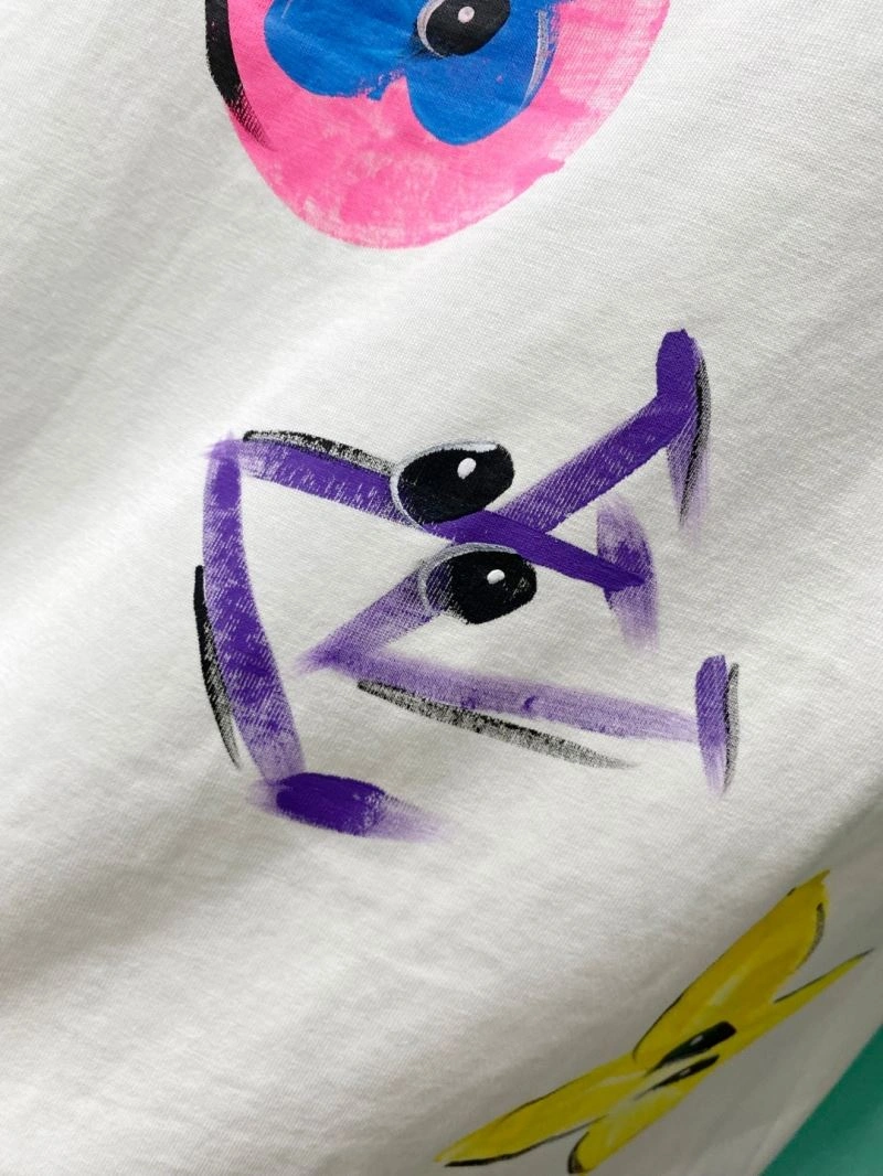 Low-cost Louis Vuitton T-Shirts