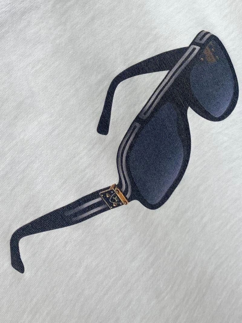 Value-priced Louis Vuitton T-Shirts