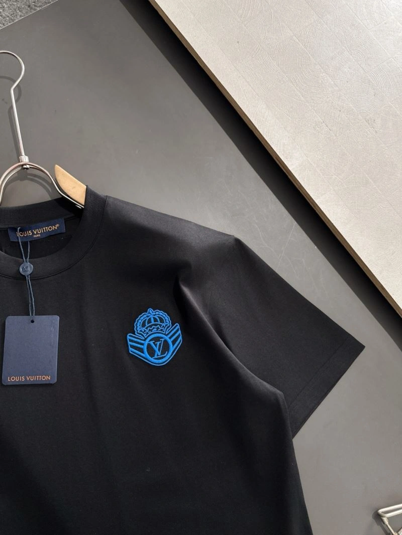 Exact replica Louis Vuitton T-Shirts