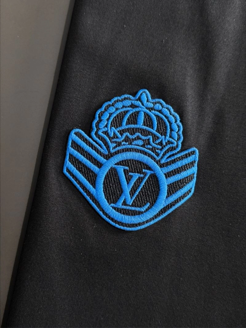 Exact replica Louis Vuitton T-Shirts