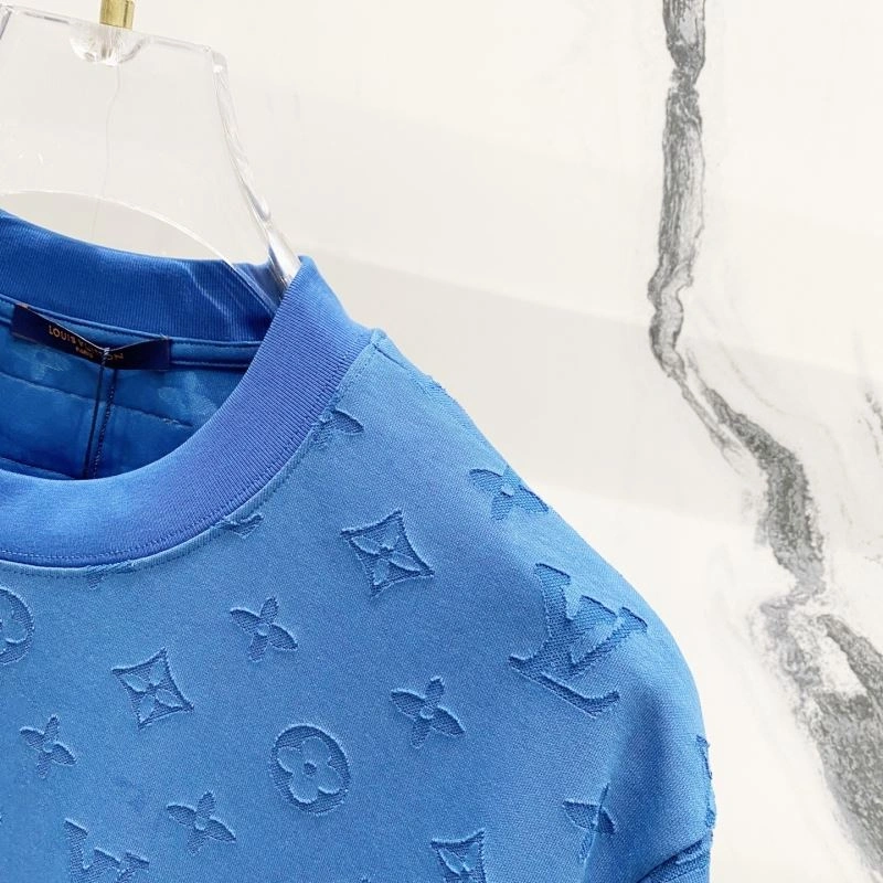Bargain Louis Vuitton T-Shirts