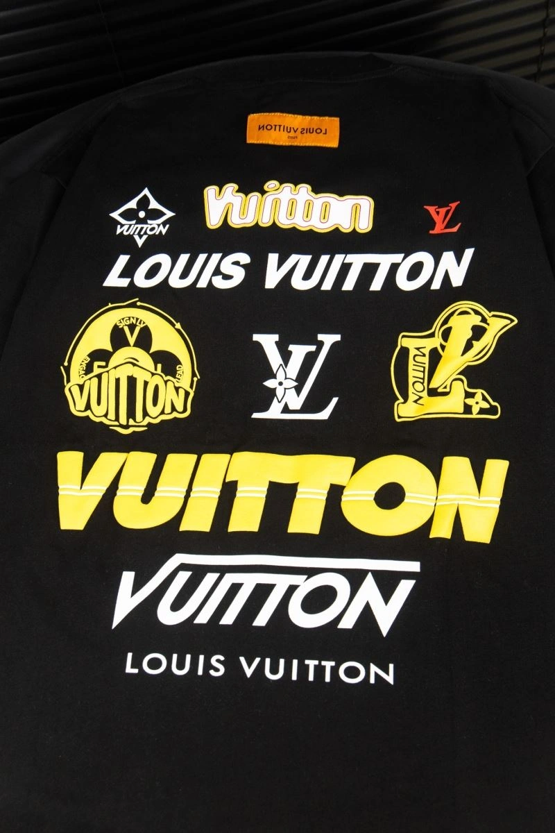 Precise copy Louis Vuitton T-Shirts
