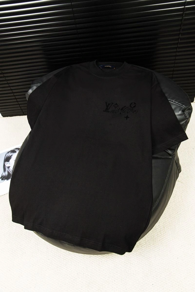 Official Louis Vuitton T-Shirts