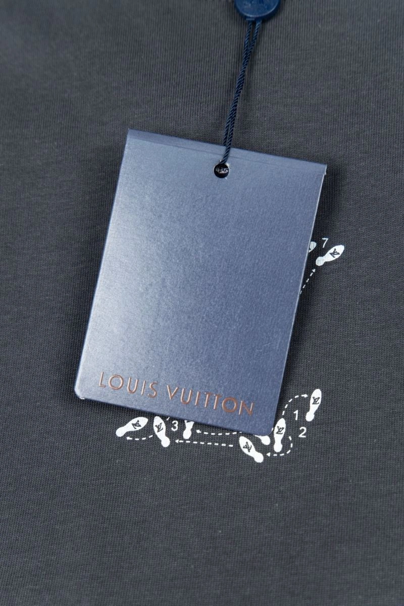 Bargain Louis Vuitton T-Shirts