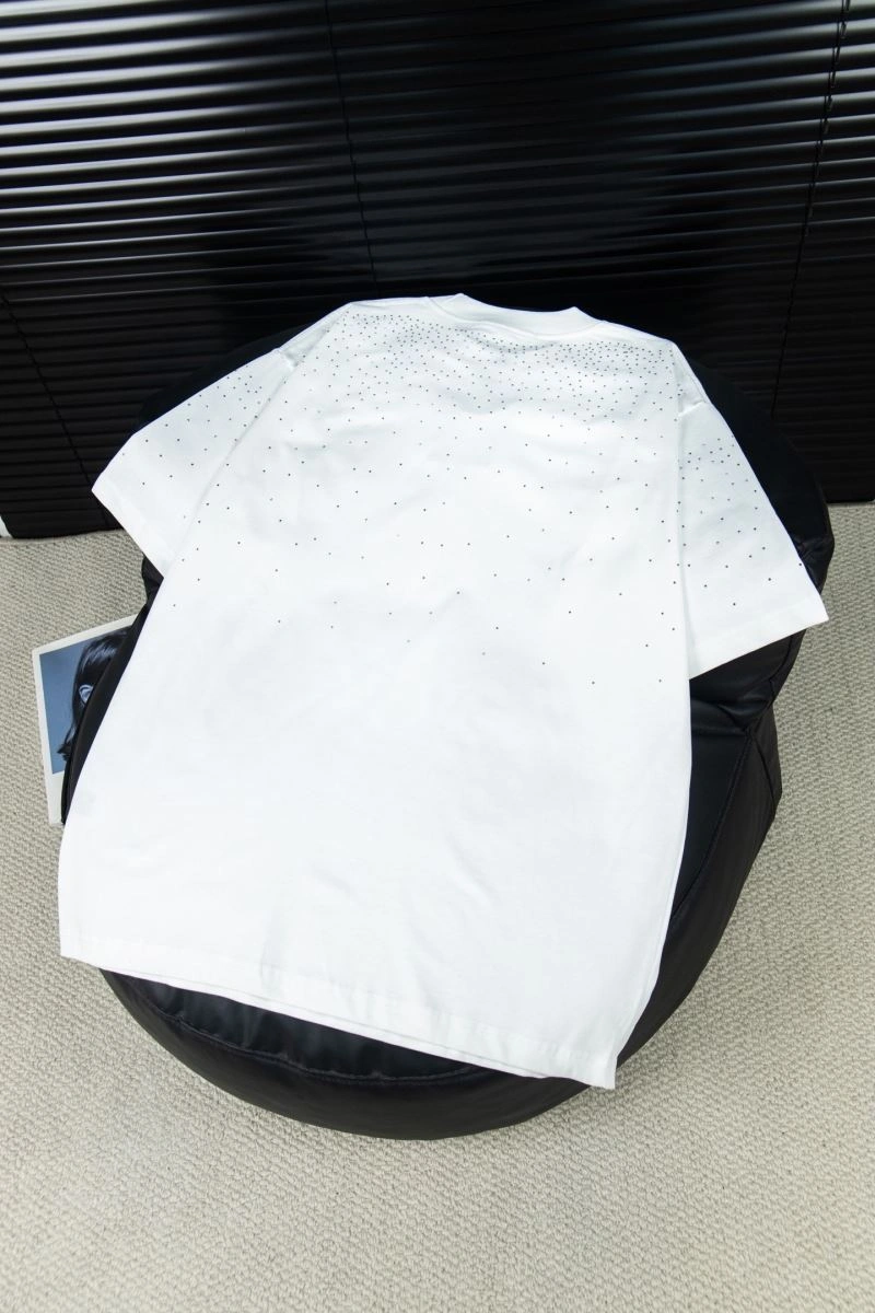 Value-priced Louis Vuitton T-Shirts