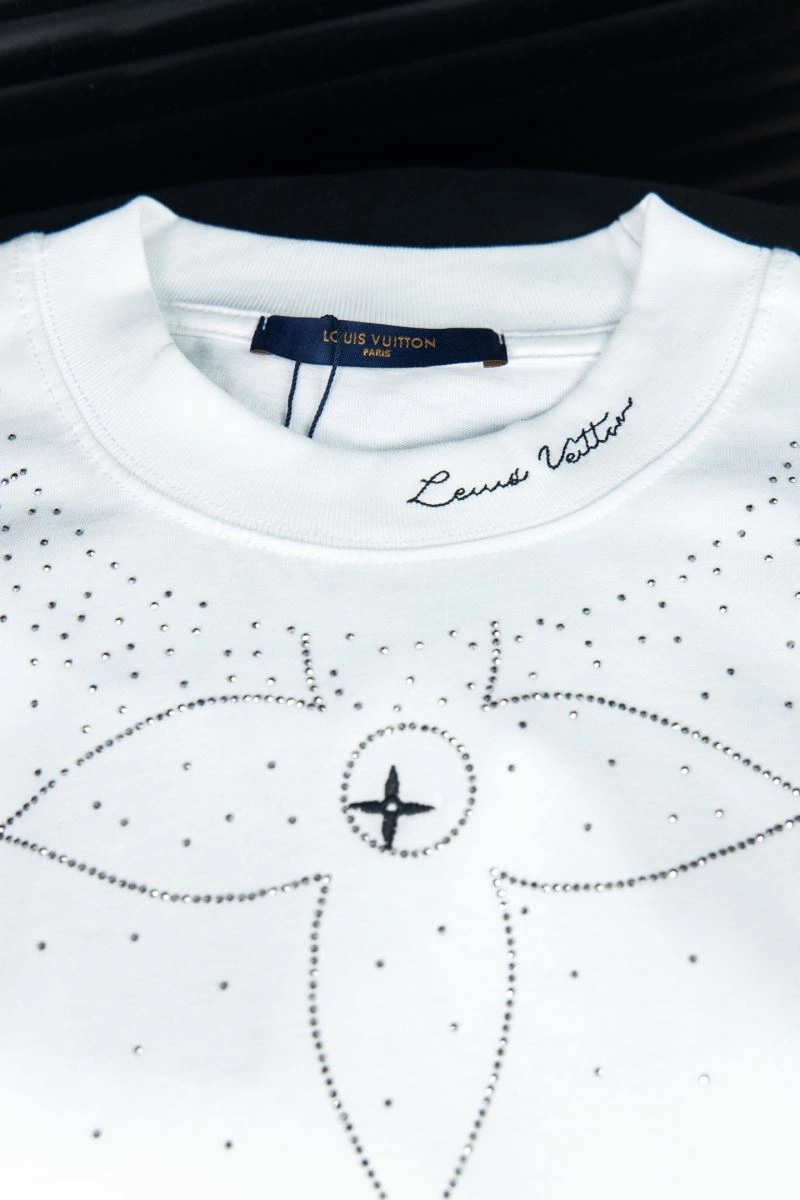 Value-priced Louis Vuitton T-Shirts