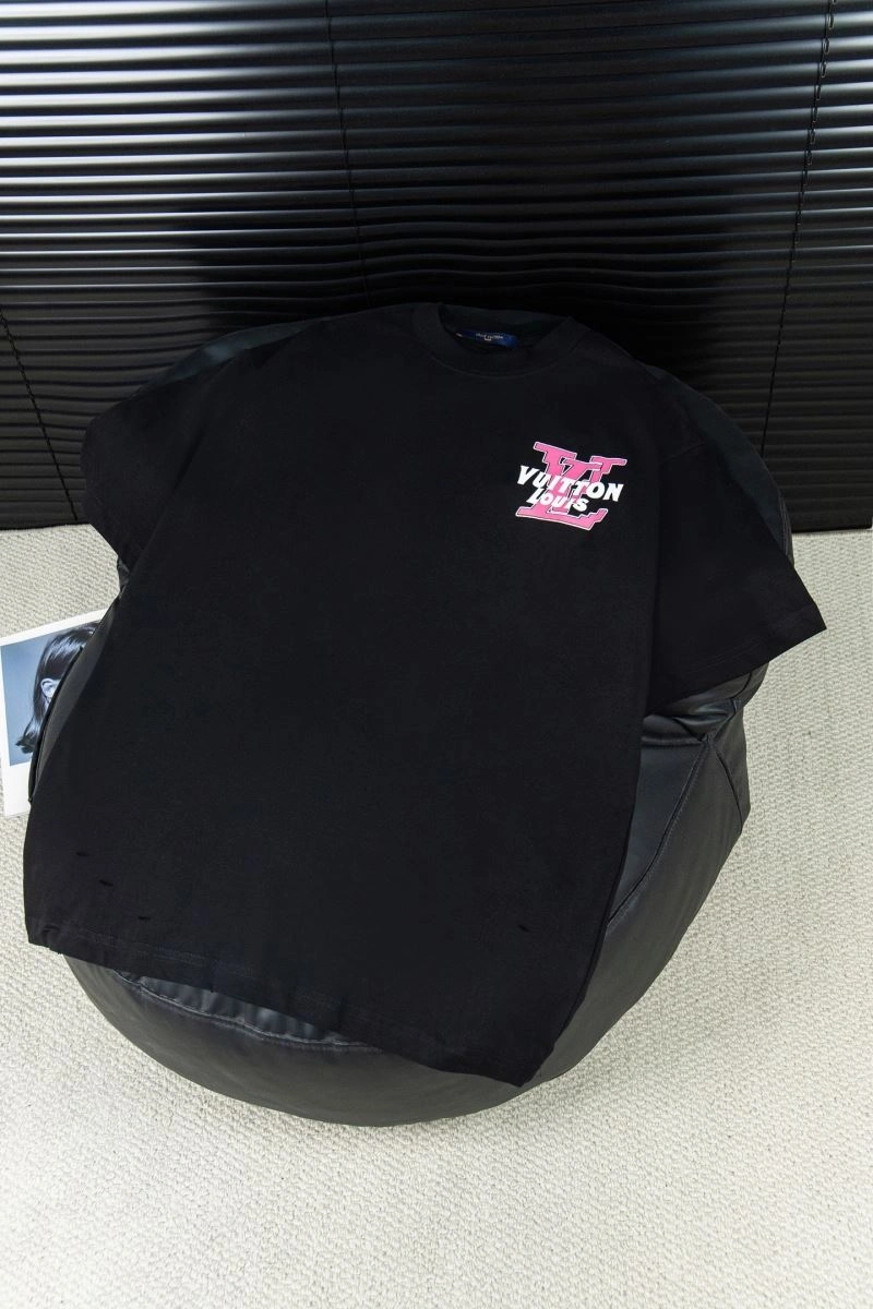 High fidelity Louis Vuitton T-Shirts