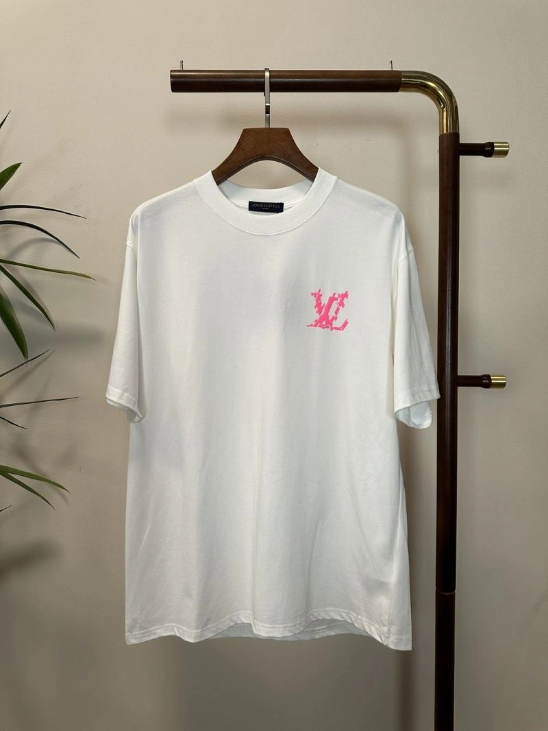 Precise copy Louis Vuitton T-Shirts