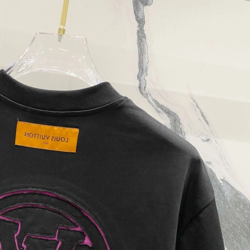 Exact replica Louis Vuitton T-Shirts