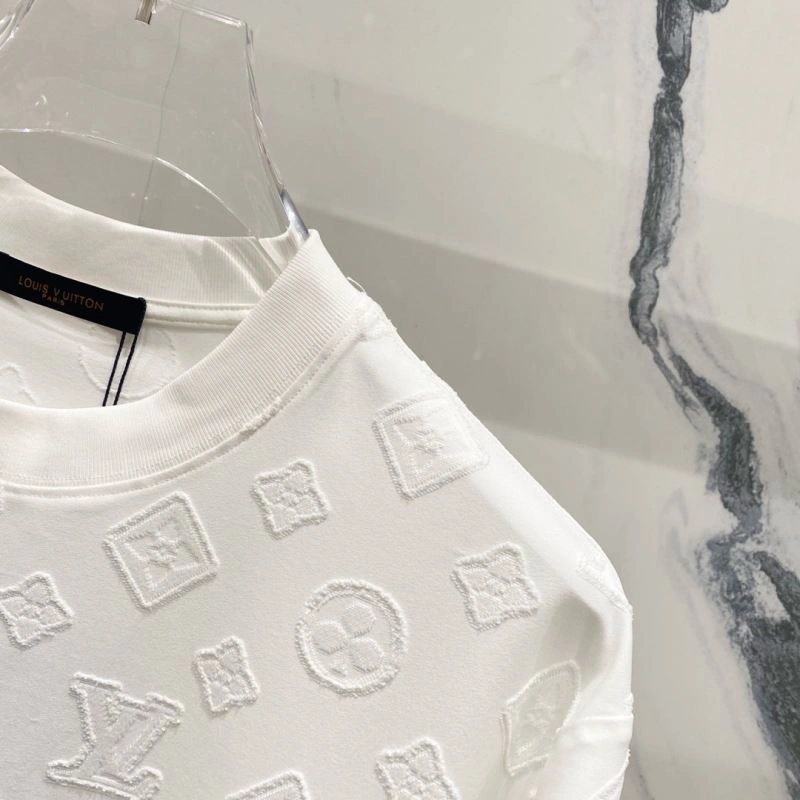 Inexpensive Louis Vuitton T-Shirts