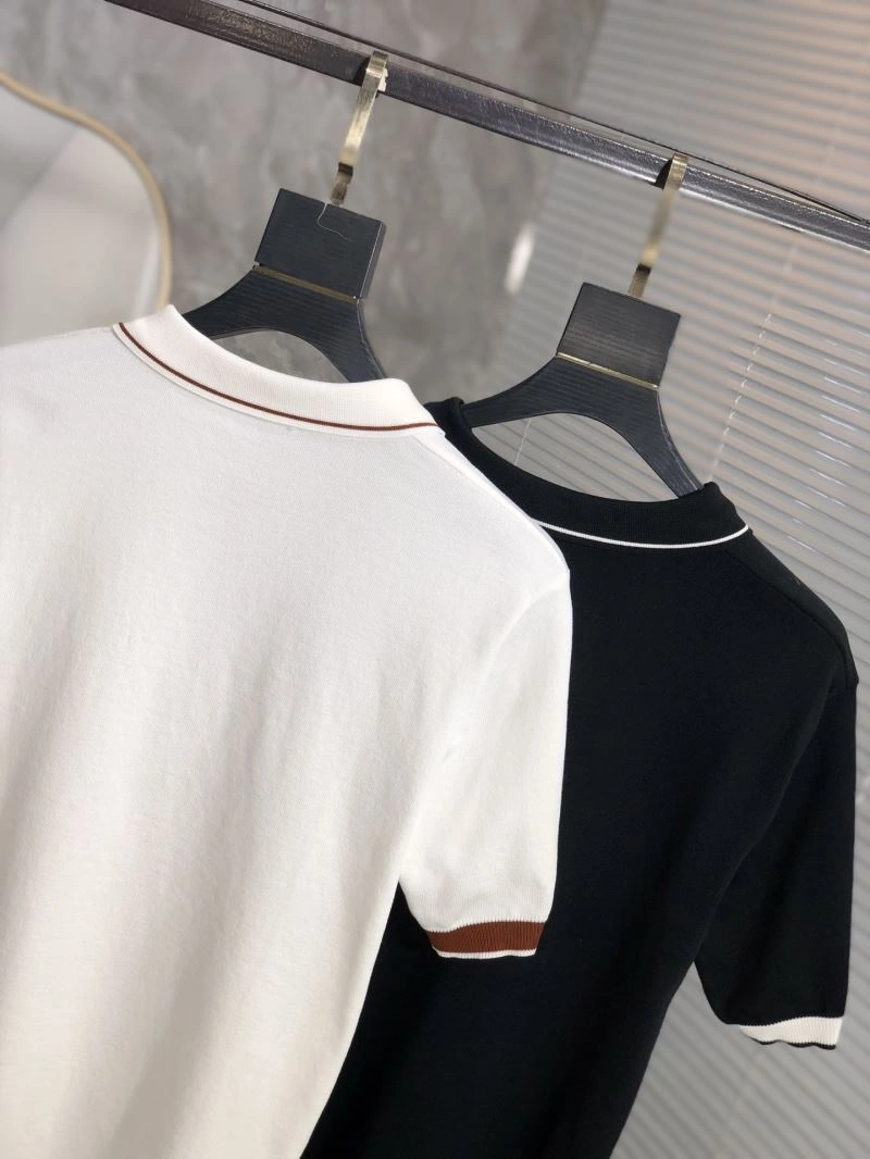 Value-priced Louis Vuitton T-Shirts