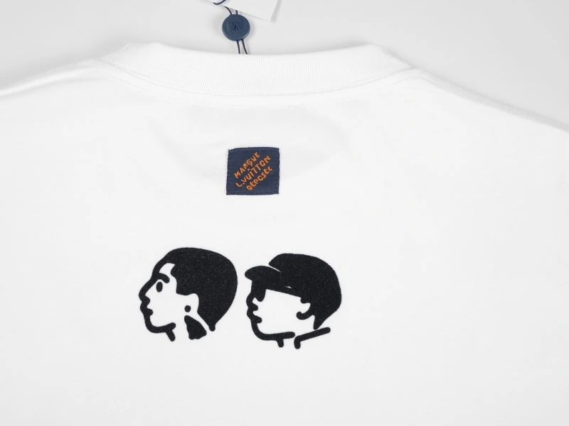 Top match Louis Vuitton T-Shirts