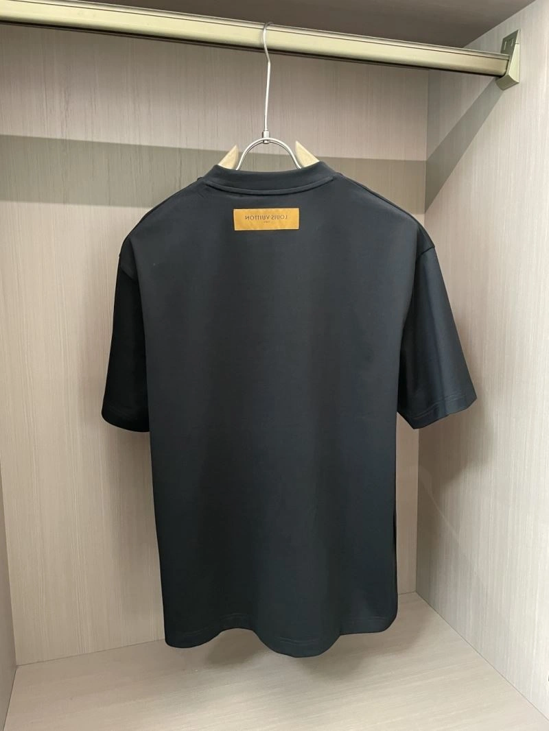 Precise copy Louis Vuitton T-Shirts