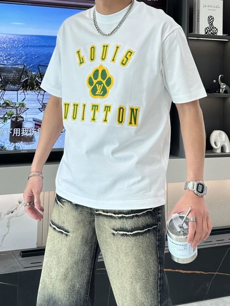 High fidelity Louis Vuitton T-Shirts