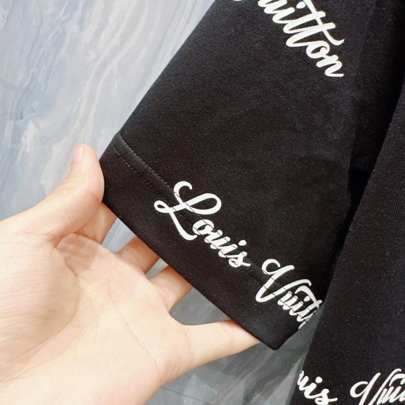 Reasonably priced Louis Vuitton T-Shirts