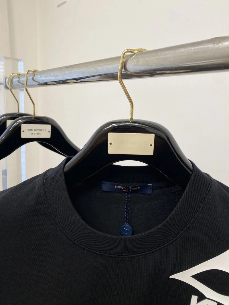 Cut-rate Louis Vuitton T-Shirts