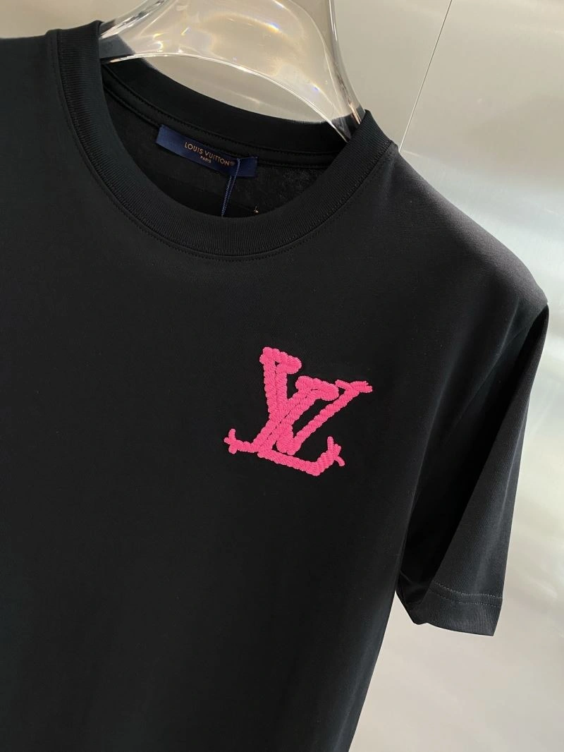 Low-cost Louis Vuitton T-Shirts
