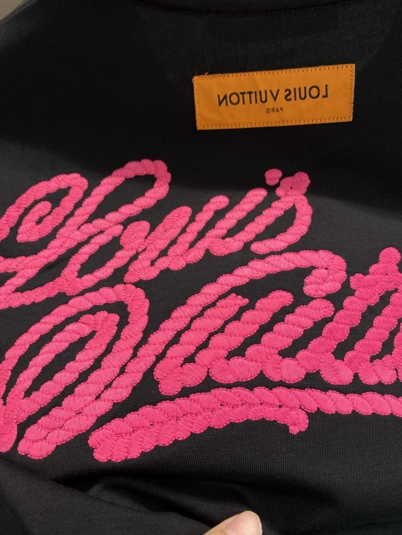Low-cost Louis Vuitton T-Shirts
