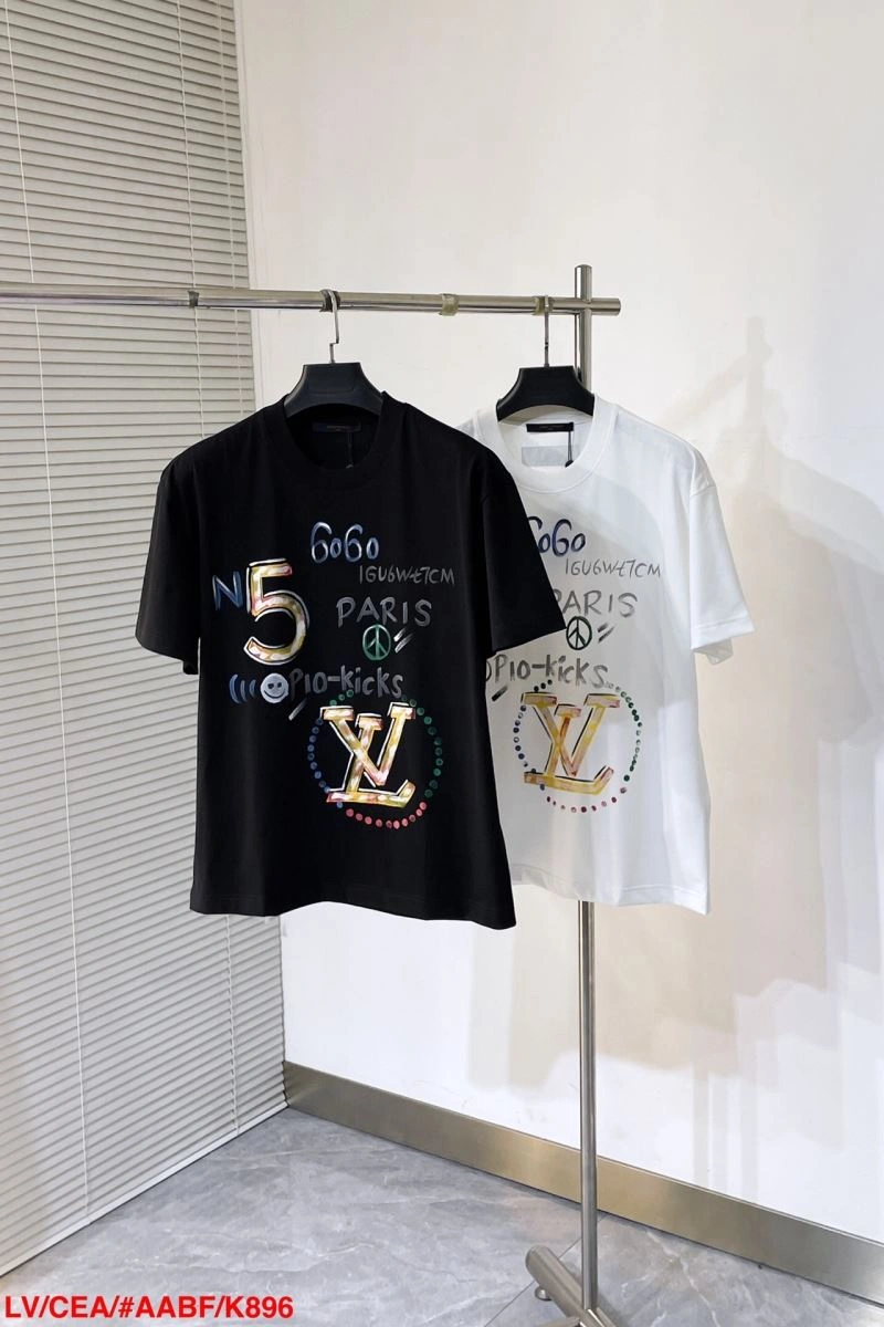 Exact replica Louis Vuitton T-Shirts