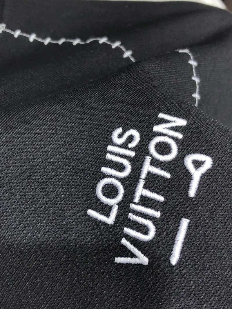 Top match Louis Vuitton T-Shirts