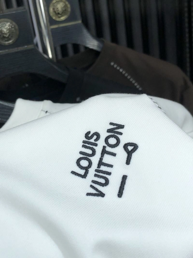 Brand-authenticated Louis Vuitton T-Shirts
