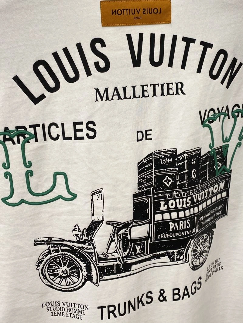 Top match Louis Vuitton T-Shirts