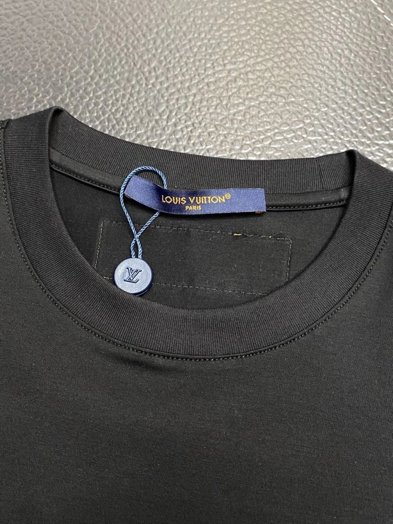 Exact replica Louis Vuitton T-Shirts
