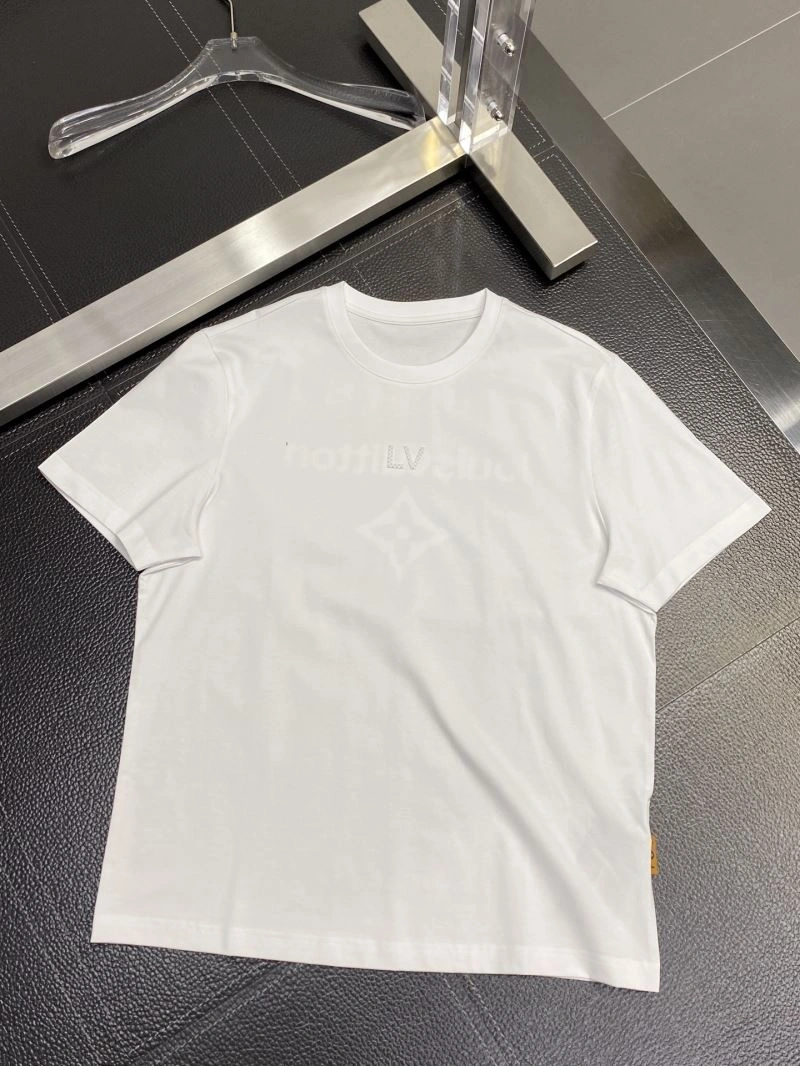 High accuracy Louis Vuitton T-Shirts