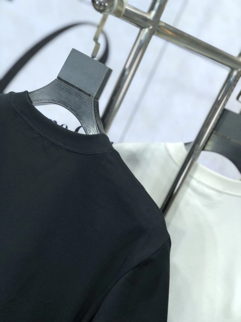 Perfect replica Louis Vuitton T-Shirts