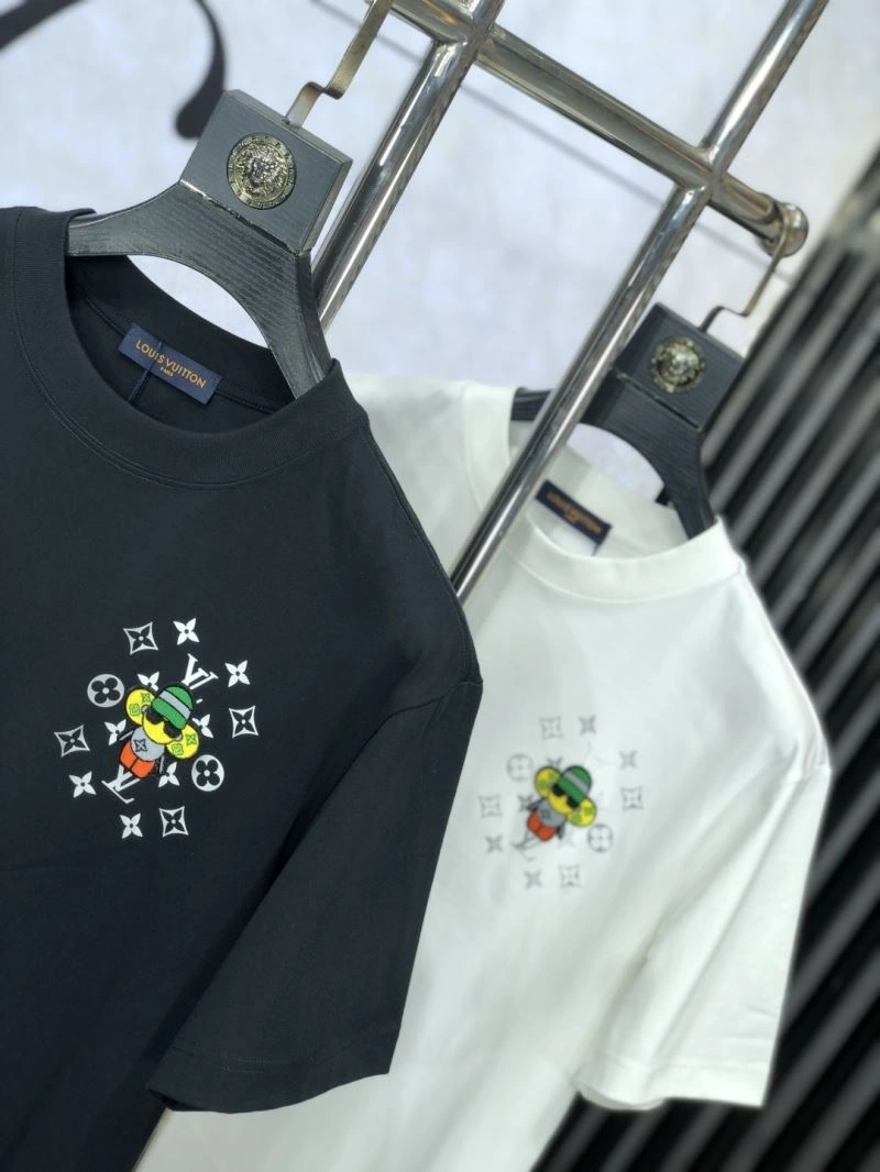 Cut-rate Louis Vuitton T-Shirts