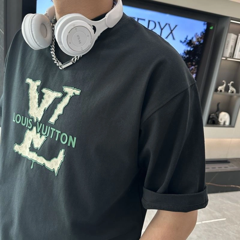 Economical Louis Vuitton T-Shirts
