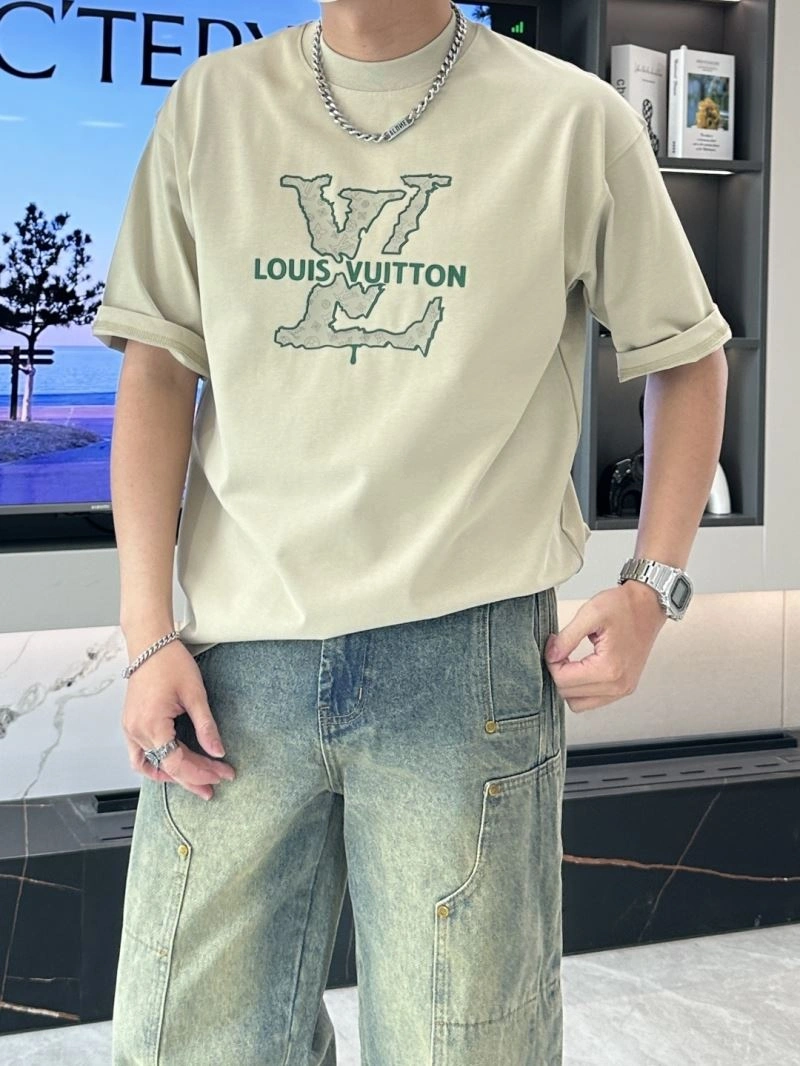 Real Louis Vuitton T-Shirts