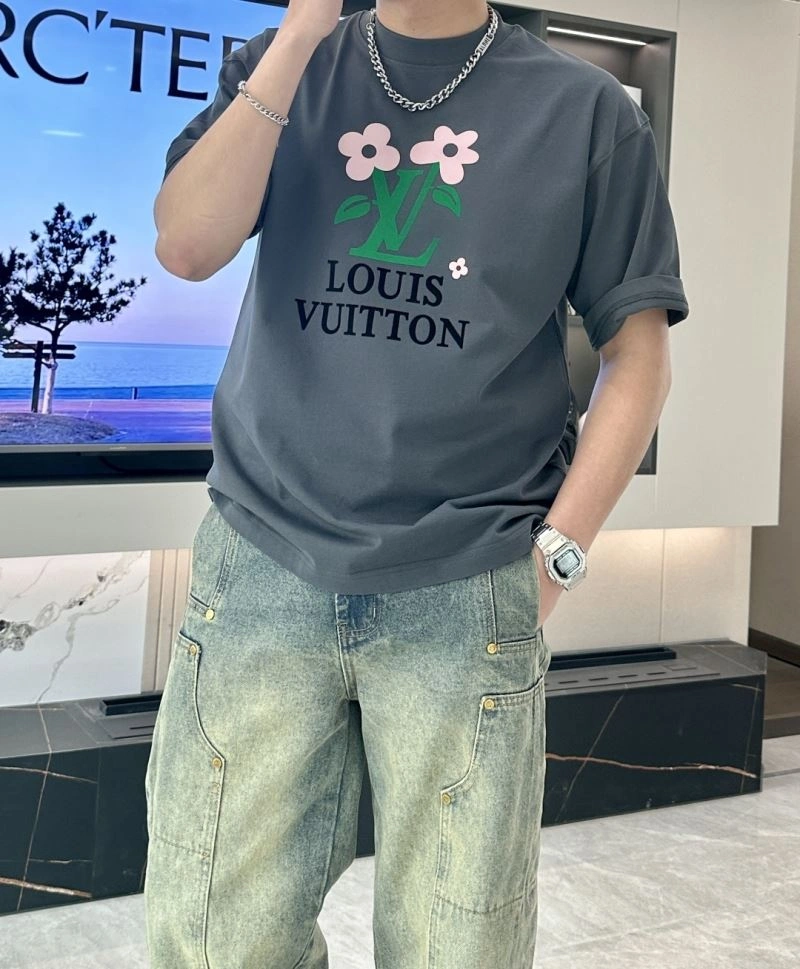 Discounted Louis Vuitton T-Shirts