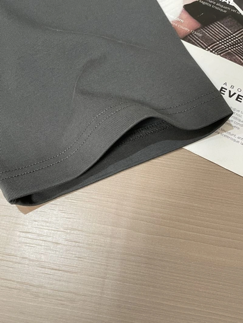 Discounted Louis Vuitton T-Shirts