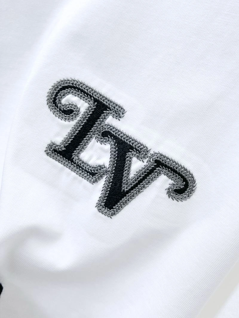 High fidelity Louis Vuitton T-Shirts