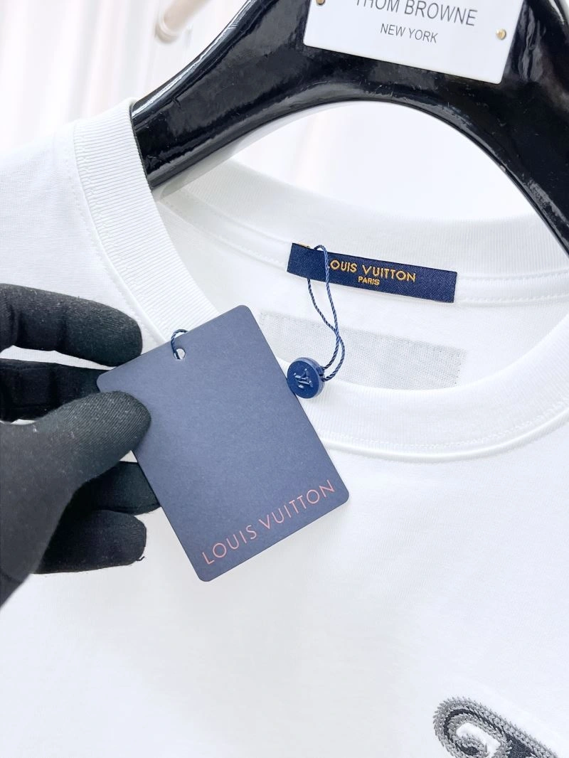 High fidelity Louis Vuitton T-Shirts