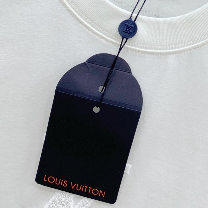 Cut-rate Louis Vuitton T-Shirts